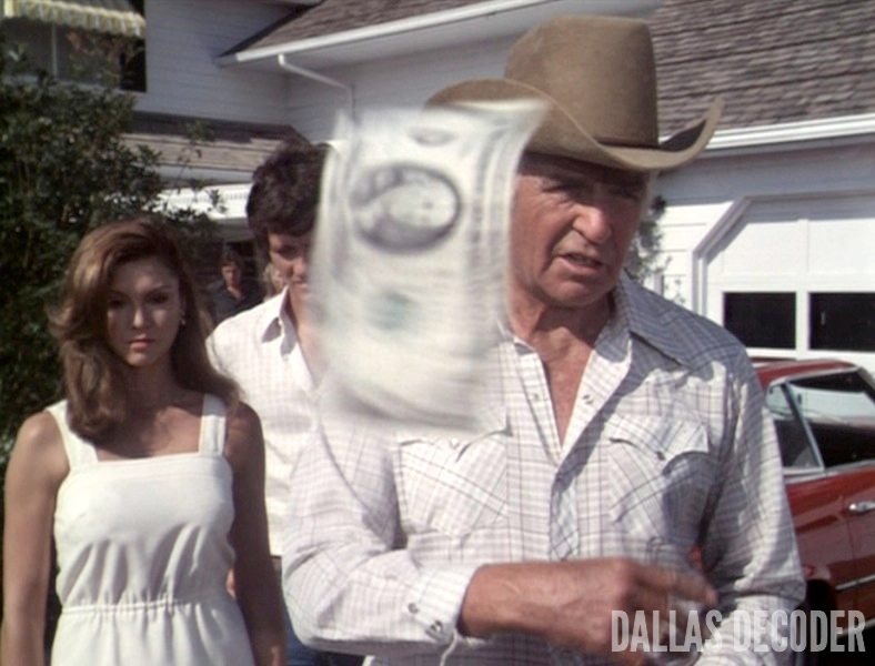 Dallas Scene of the Day: ‘Sold’ – Dallas Decoder